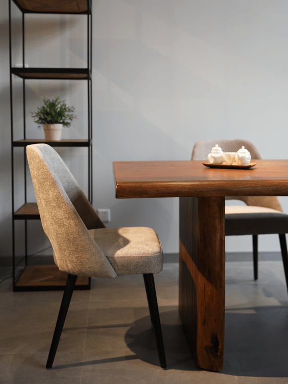 BrookWood Dining Table - Fin and Furn – Fin and Furn